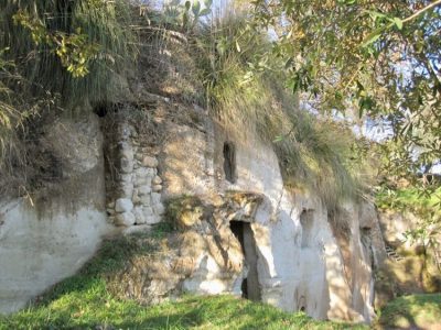 The Grottos of Zungri, Atmospheric Cave Houses in Calabria