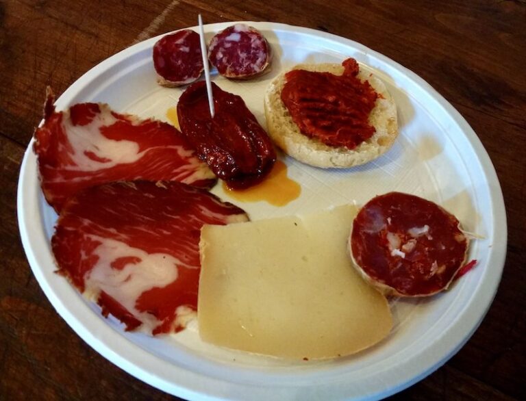 What is 'Nduja? - Calabria: The Other Italy